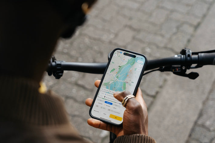 Beeline Velo 2: The Smartest Navigation Device for Cyclists